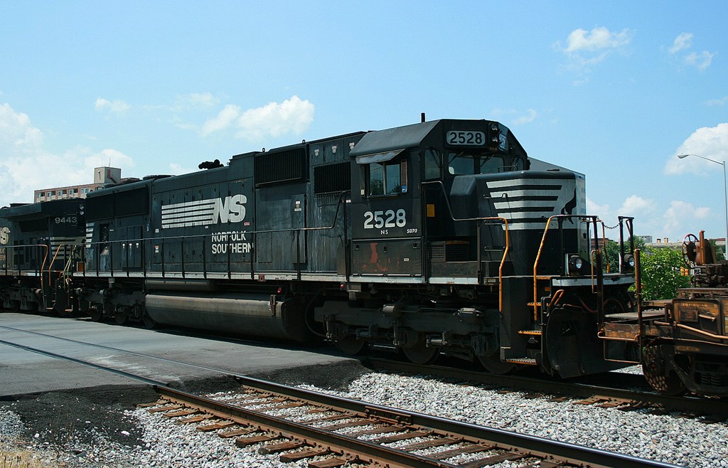 NS 2528